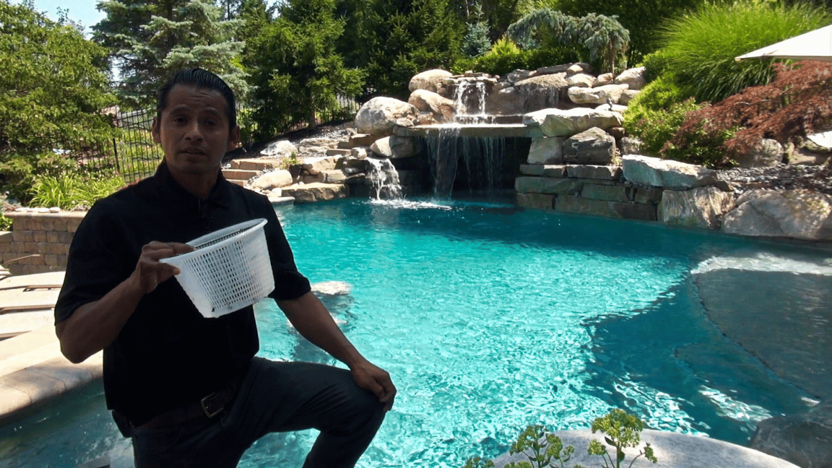 Should You DIY or Hire a Pool Maintenance Pro?