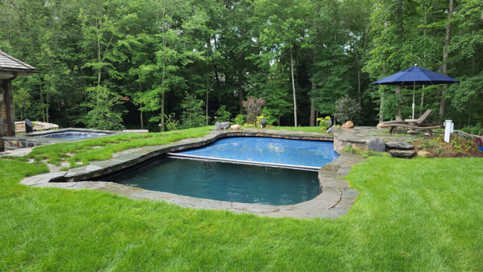 High End Pool Features For CT and NY Pools