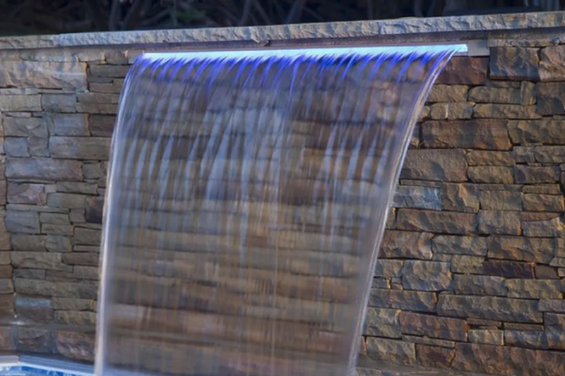 Water Features for Swimming Pool - Top Ideas for Your Oasis